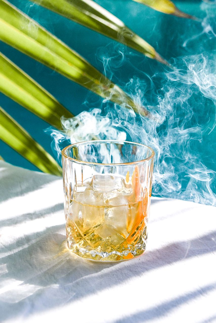 Hunka Hunka Burning Love – Stoken Gin